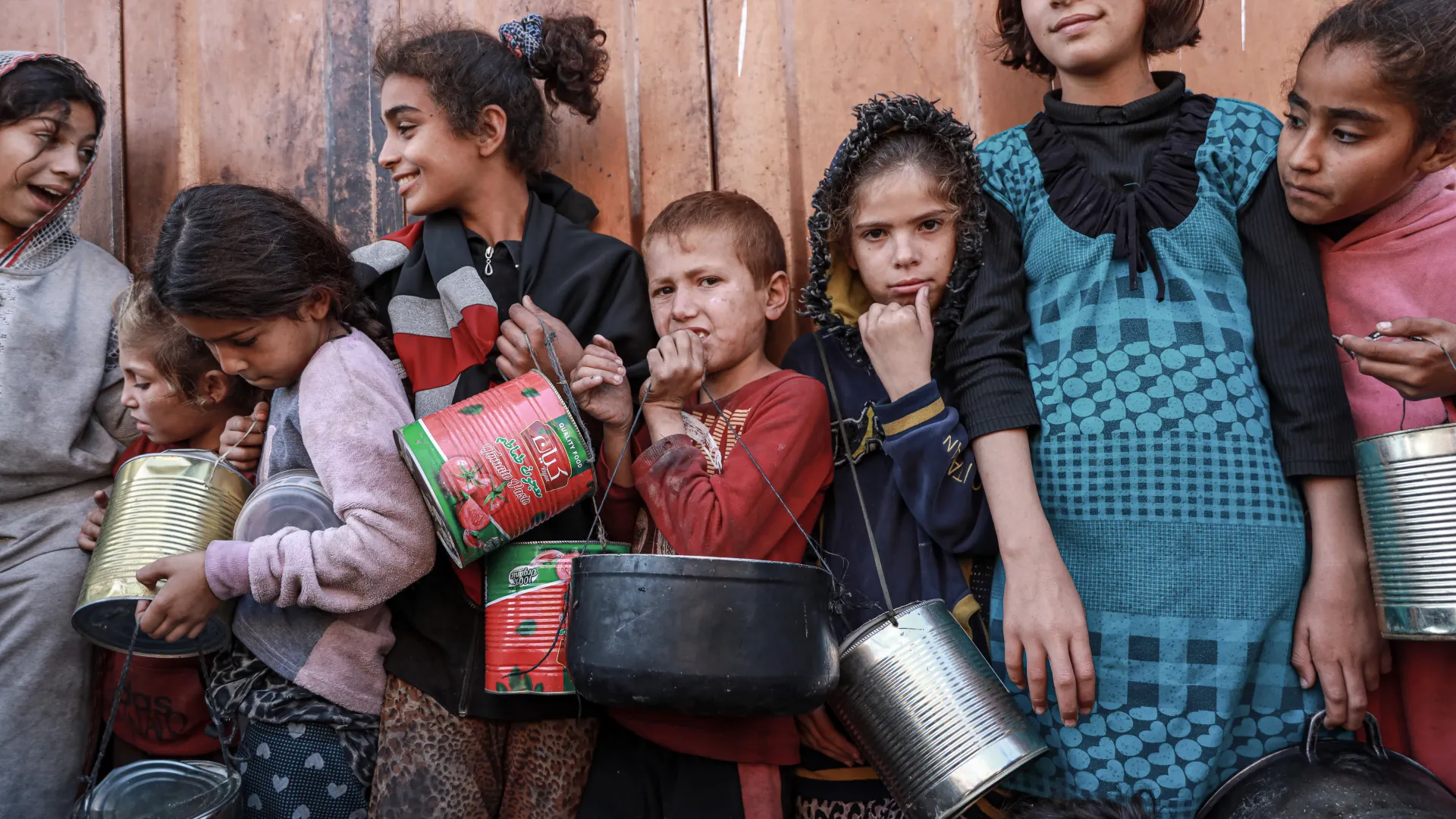 Six Palestinians describe their struggle with hunger amid the war ...