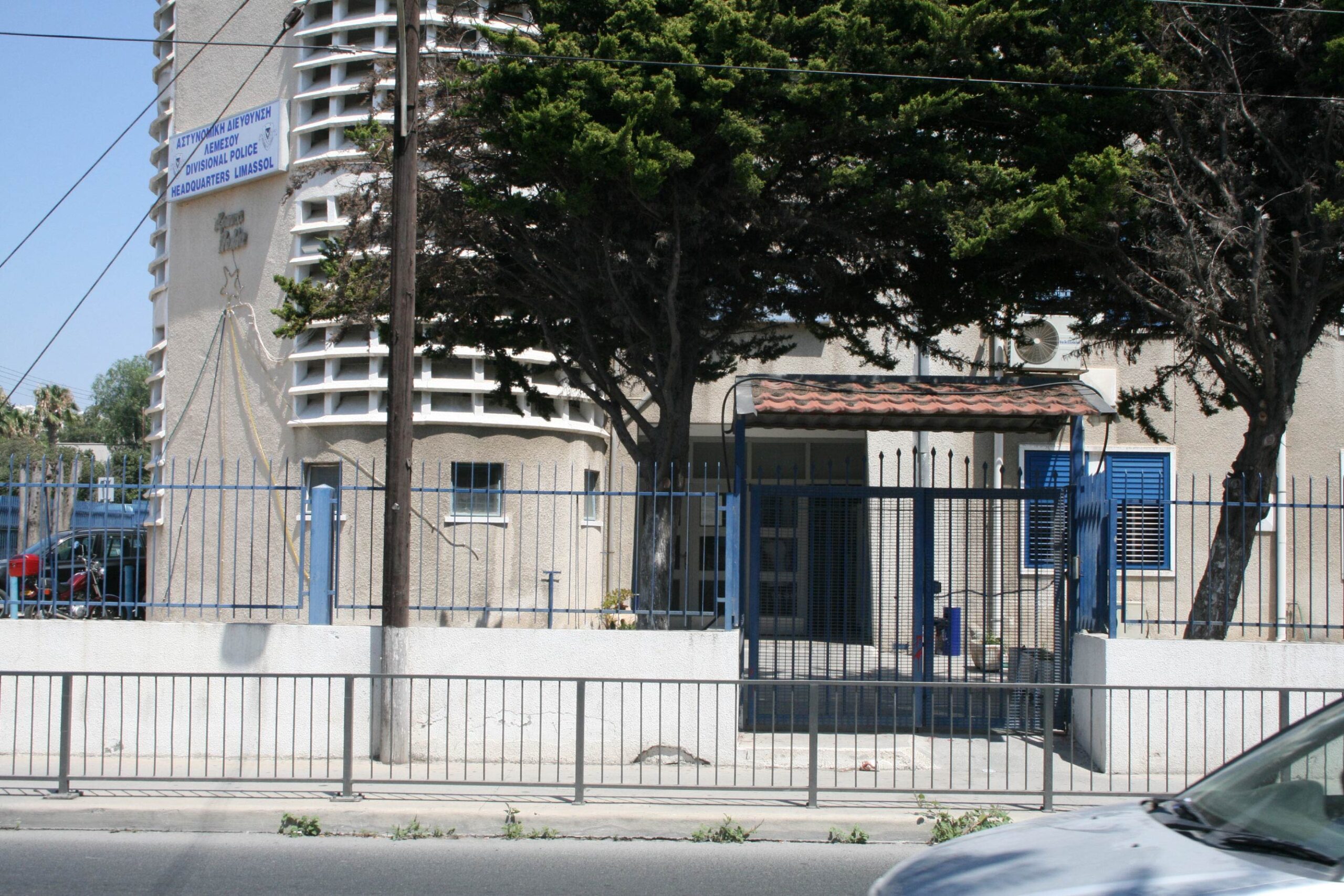 21-year-old killed in Limassol crash – Driver arrested - Sigmalive English