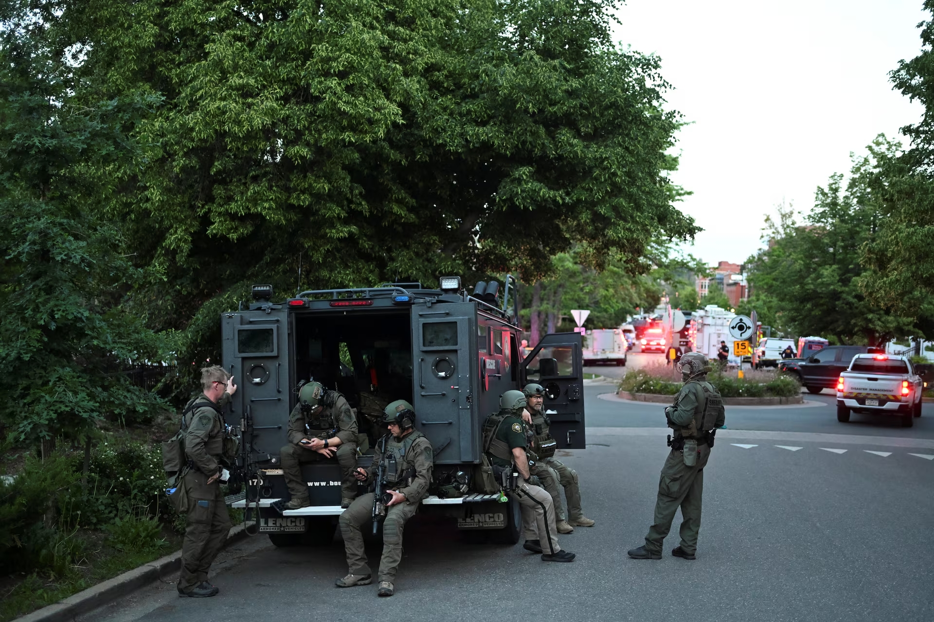 Man attacks Colorado crowd with firebombs, 8 people injured - Sigmalive ...