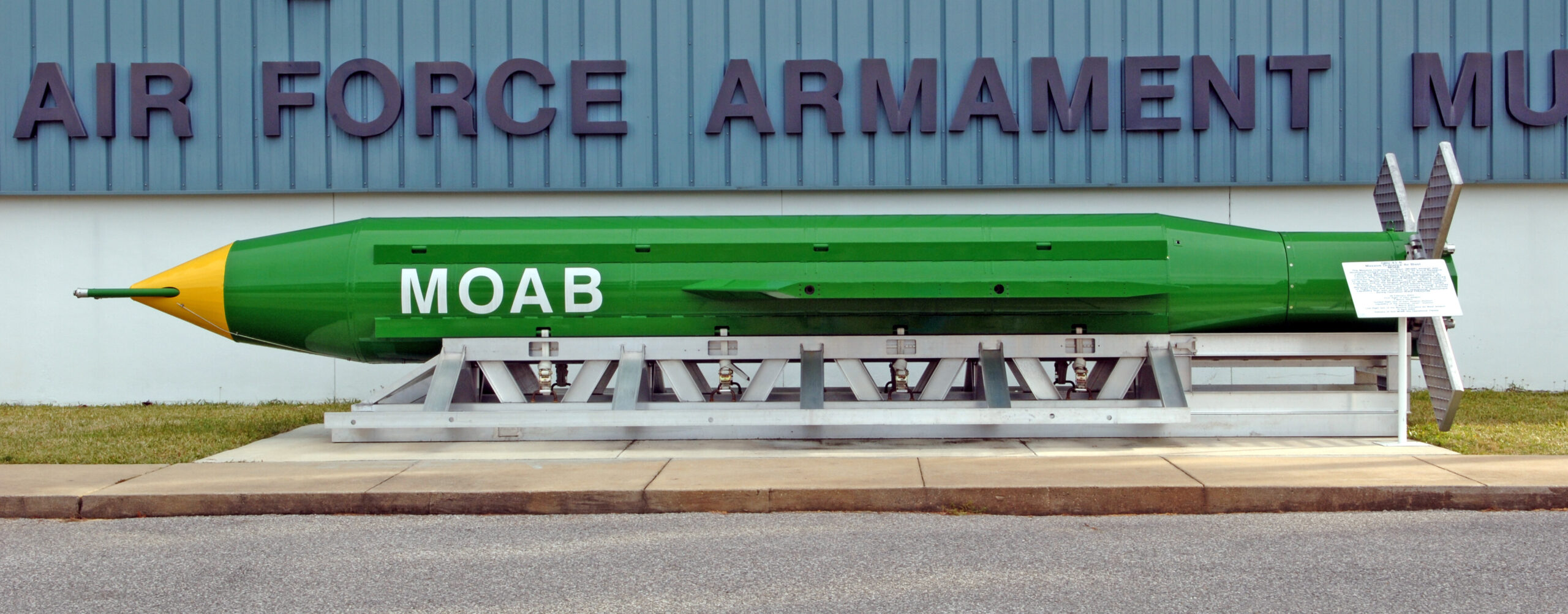 “Mother of all bombs” and a potential strike on Fordow facilities - Sigmalive English