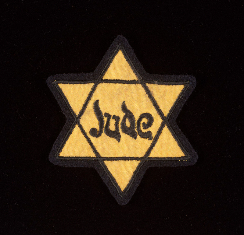 Outrage in Sweden over antisemitic doll protest - Sigmalive English