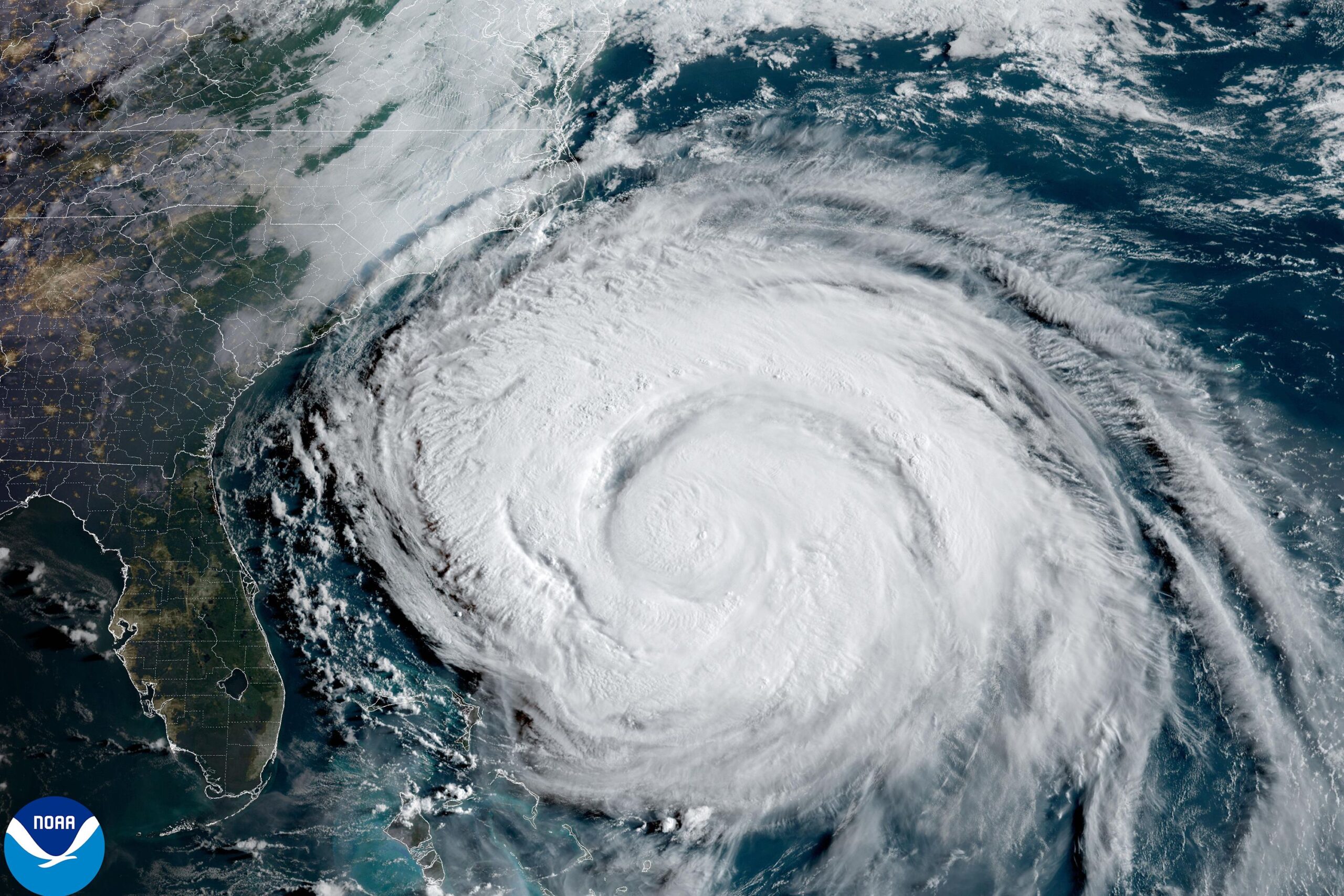 Hurricane Erin: storm to drench Virginia and brush US east coast ...