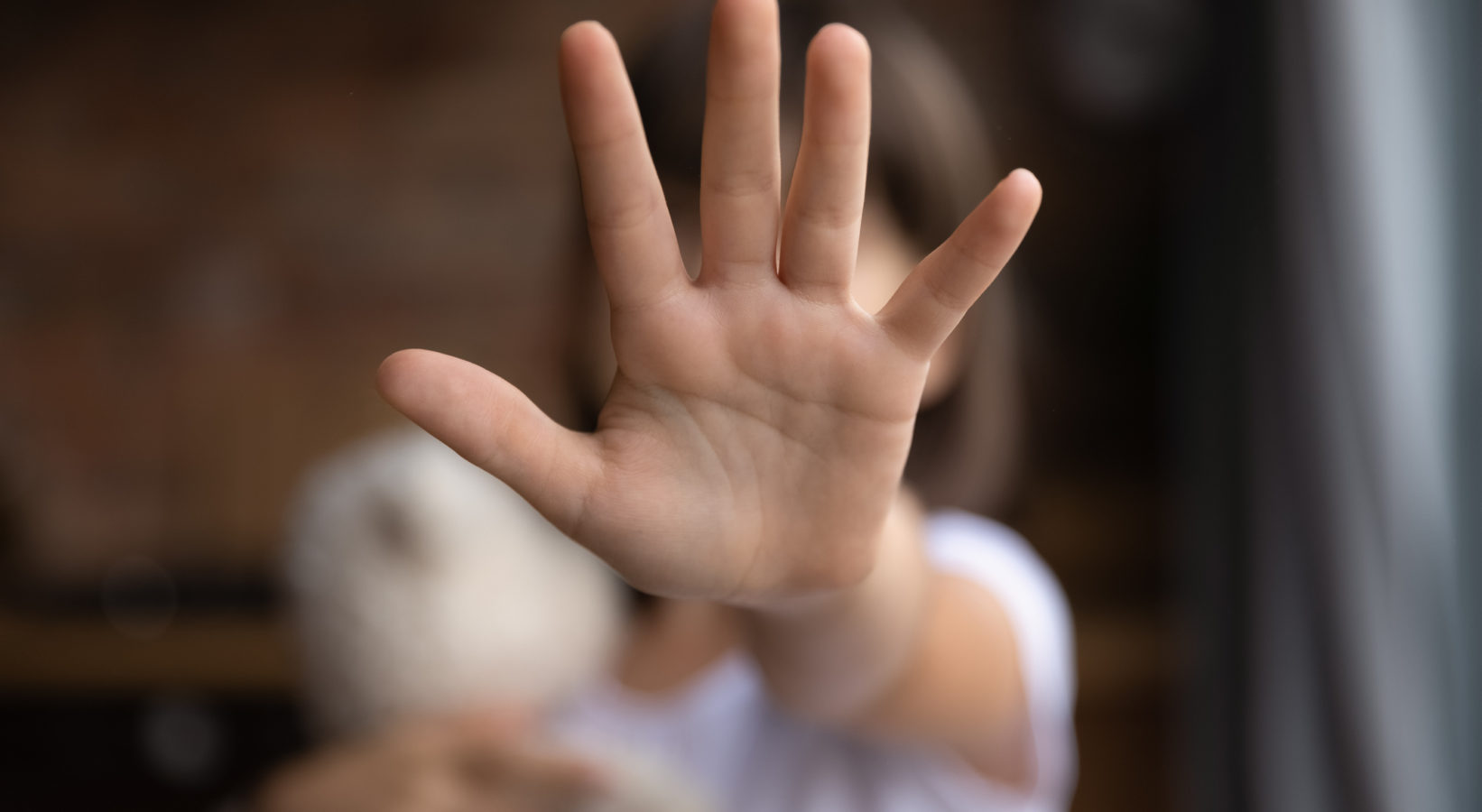 64 year old man sentenced to 16 years for rape and abuse - Sigmalive English