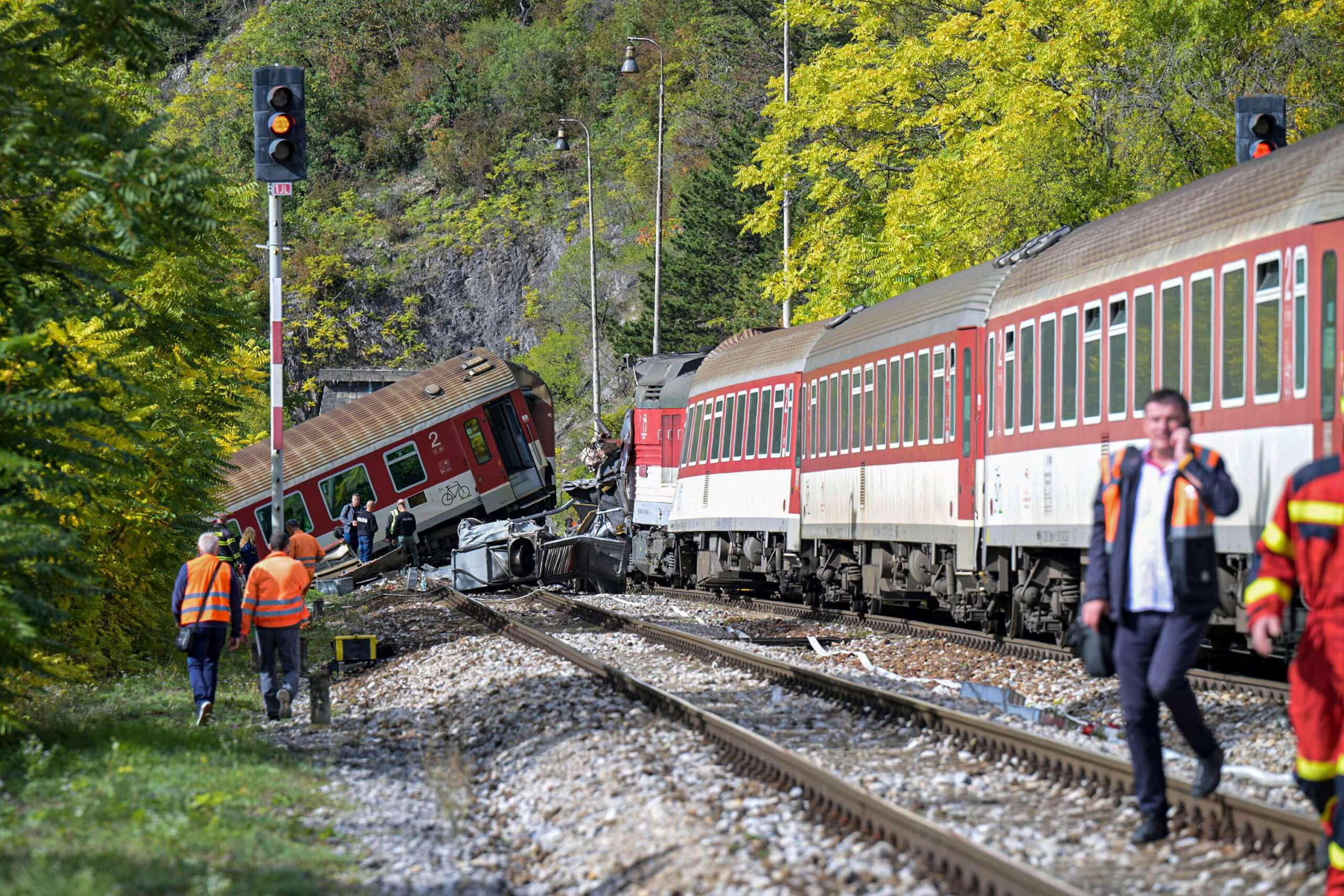 Two trains crash in Slovakia injuring multiple passengers - Sigmalive ...