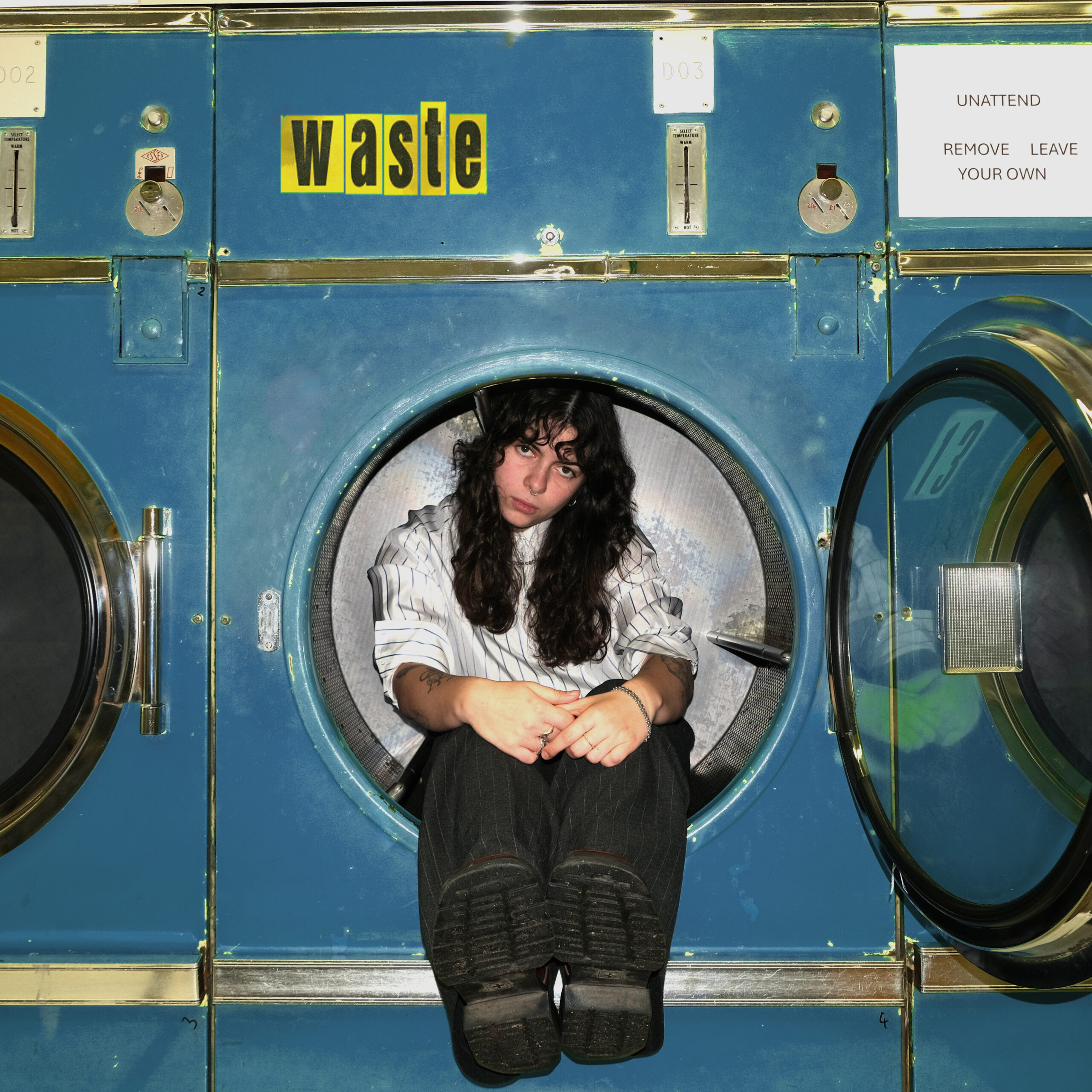 Cypriot artist Della wins MME award, drops new single "waste ...