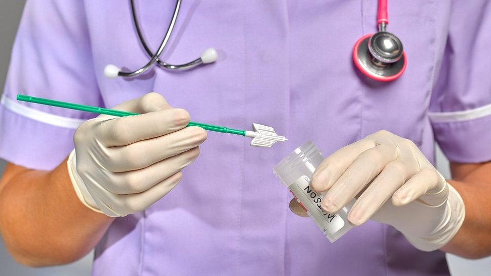Period blood cervical test could replace smear screening - Sigmalive ...